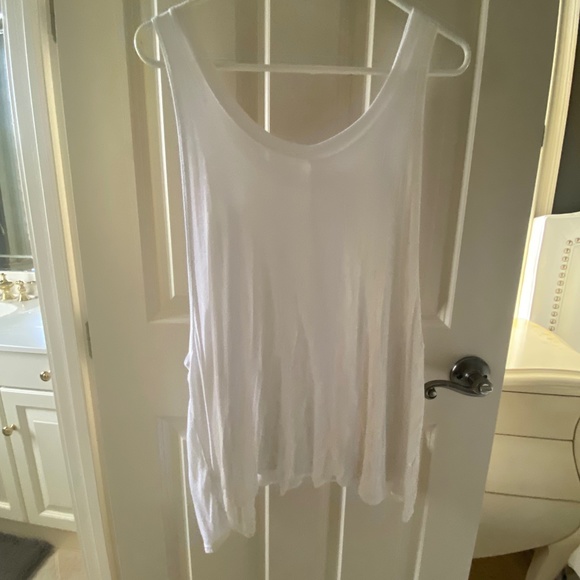 Primo Emporio | Tops | Primo Tank Top White Medium | Poshmark